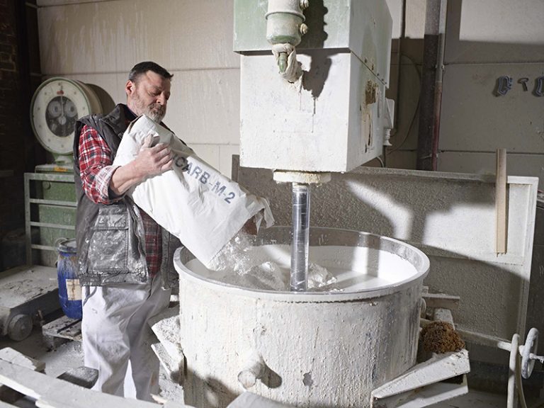 The Story of Claessens, Maker of The World's Finest Quality Artists ...