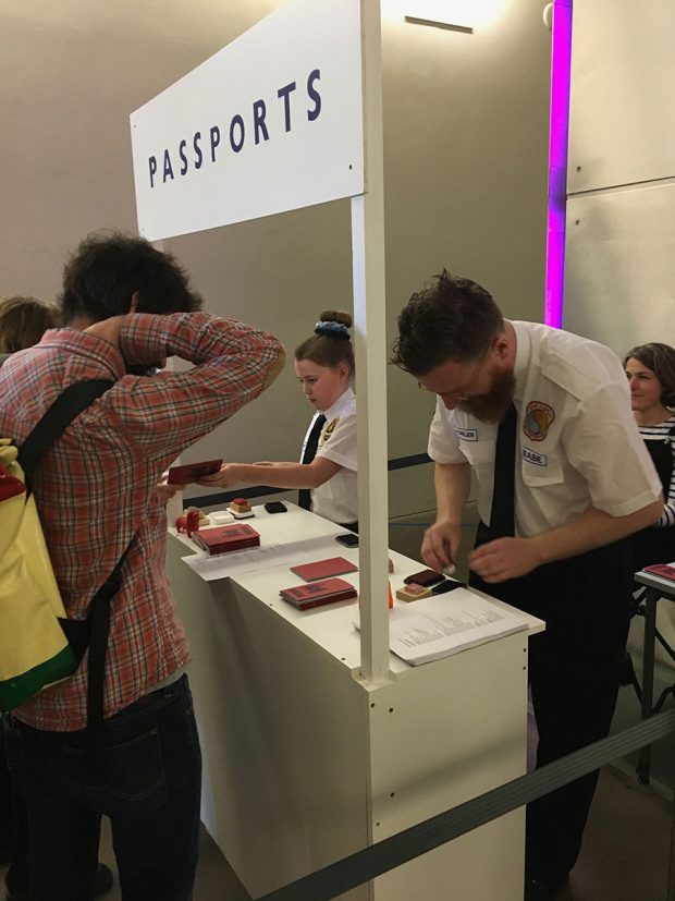 Stephen Fowler is an artist and illustrator specialising in rubber ...