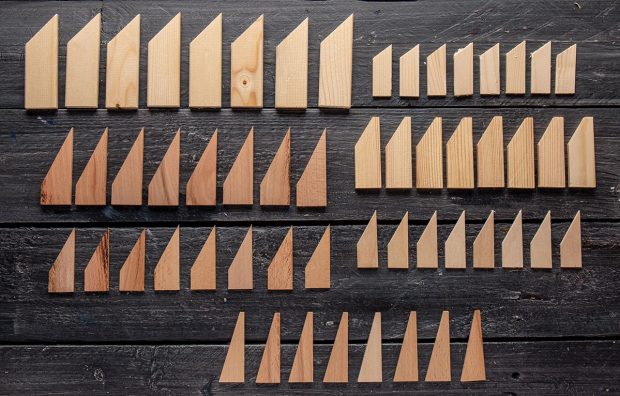 How to Use the Canvas Wedges That Come with a Canvas or Stretcher Bars ...