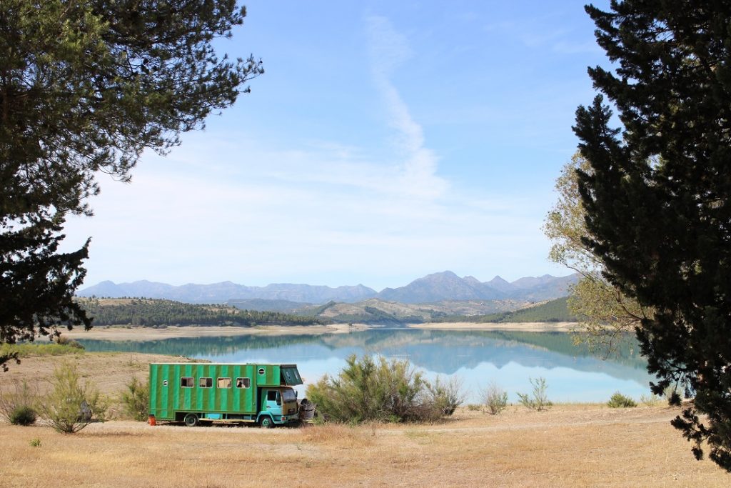 About Artists George Lloyd Jones and Nettle Grellier - Jackson's Art ...