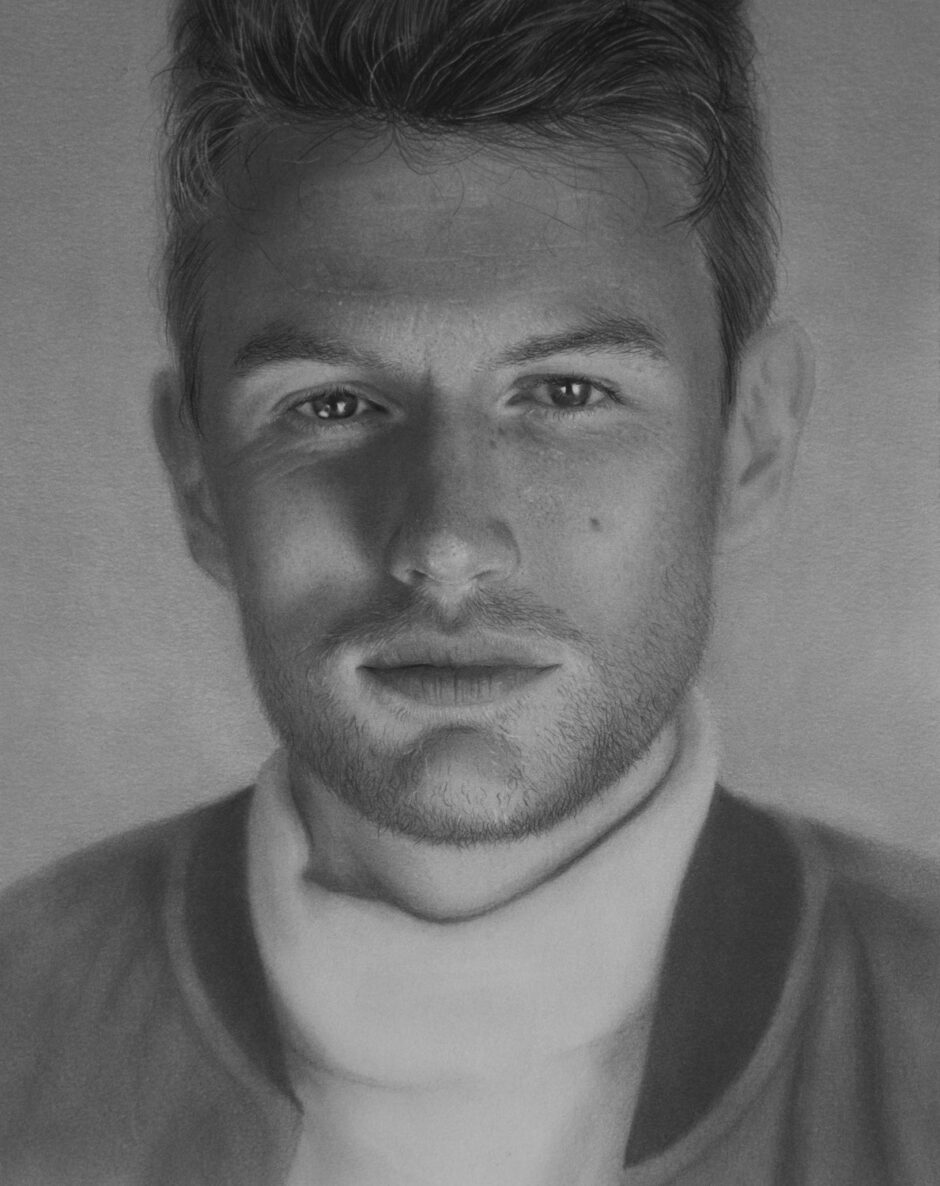 Emma Towers-Evans: Hyperreal Graphite - Jackson's Art Blog