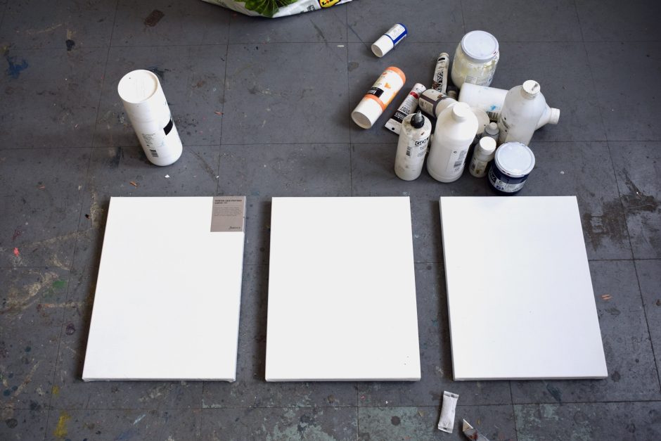 Two Artists Test Jackson’s Premium Stretched Linen Canvas - Jackson's ...