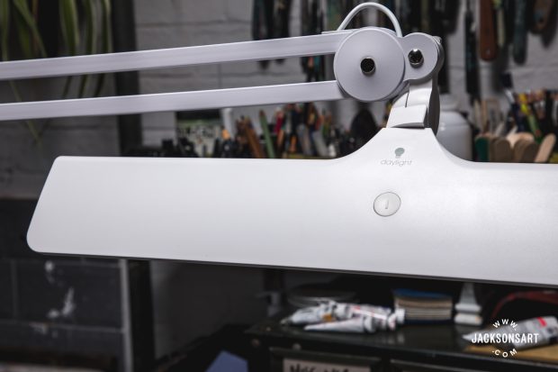 Daylight Studio Lighting: Lumi Task Lamp Review - Jackson's Art Blog