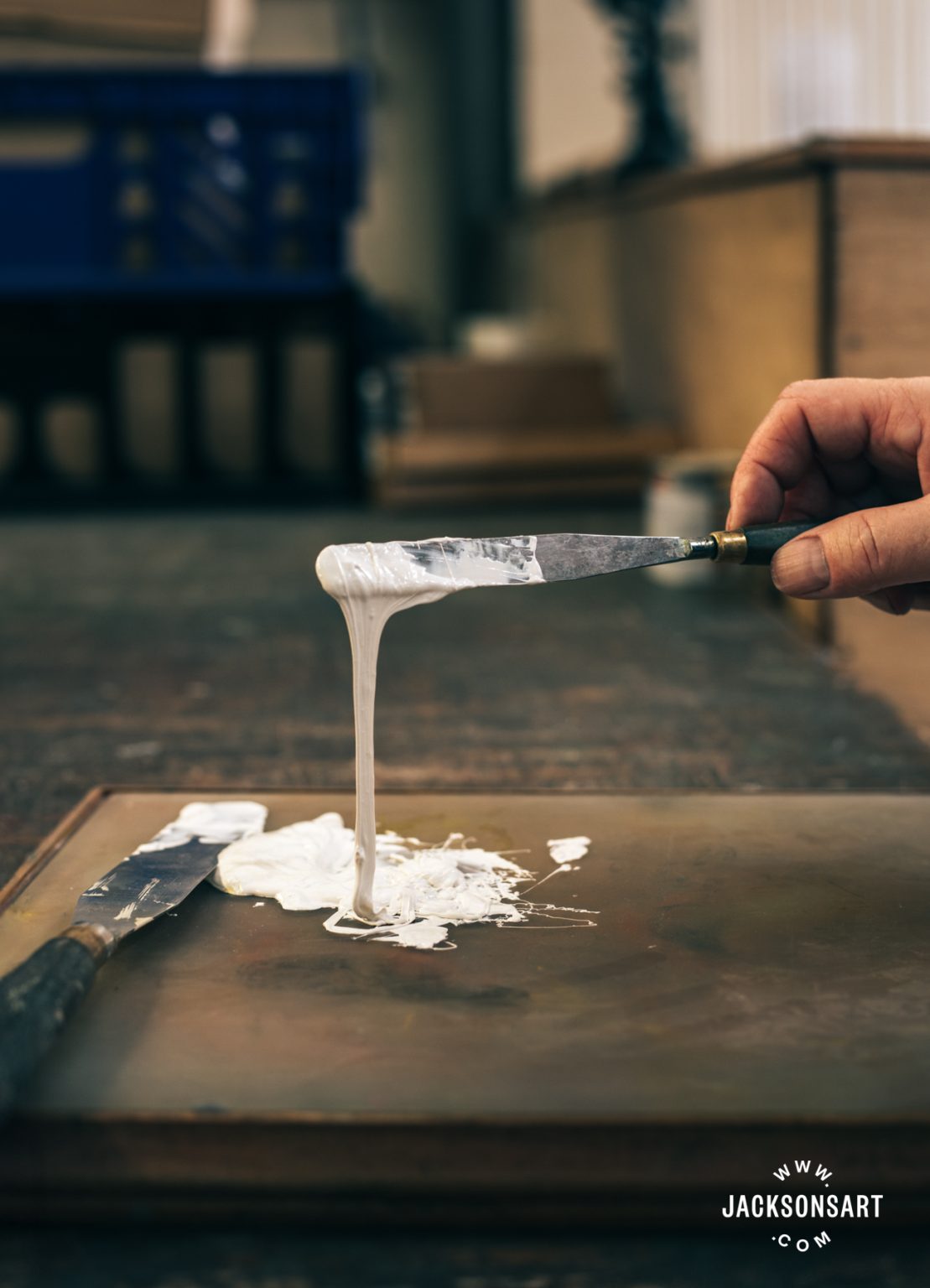 The History of Lead White Oil Paint and its Modern Alternatives ...